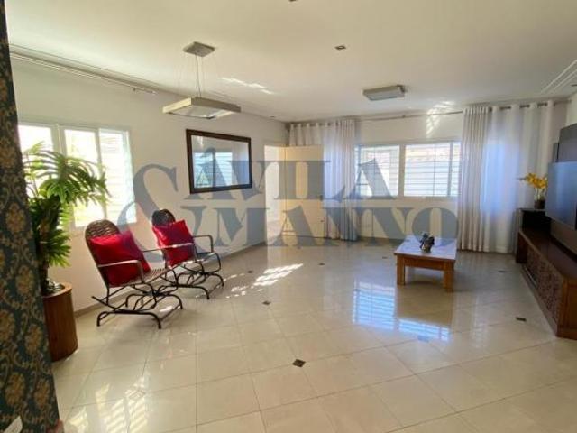 Espetacular casa à venda em São Paulo SP na Vila Santa Clara! 4 quartos, 2 suítes, 1 sala, 5 banheir
