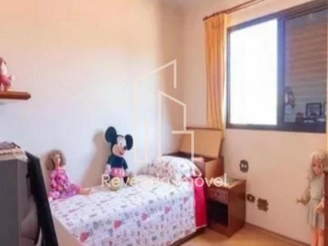 Espetacular casa à venda em São Paulo SP, no Bosque da Saúde, com 3 quartos, 5 banheiros, 5 vagas de
