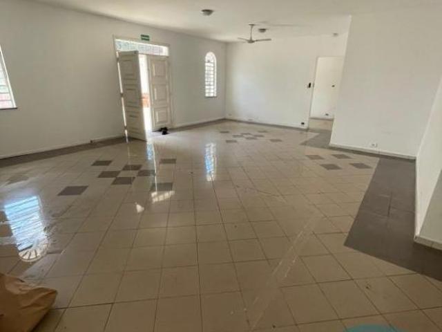 Espetacular Casa à Venda em São Paulo SP, Boaçava: 4 Quartos, 2 Suítes, Sala, 3