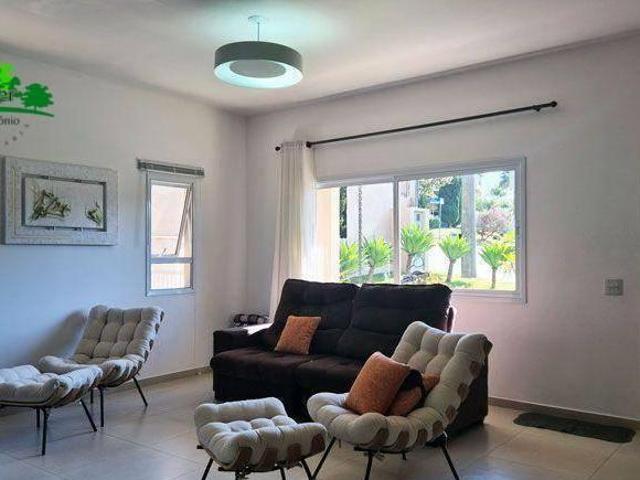 Espetacular Casa Clean de 289m² – 3 Suítes e Amplo Terreno Face Norte