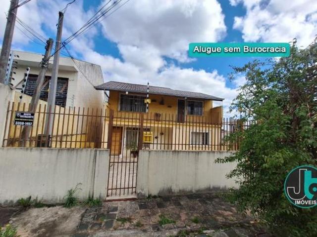 Espetacular Casa à Venda com 186m² AVERBADOS e Terreno com 300m² em um dos bairros mais charmosos da
