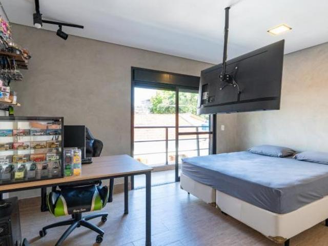 Confortável casa de vila para venda em Brooklin com 3 quartos, sendo 3 suítes, 188m² remaxempire#D