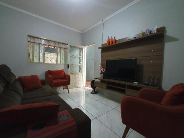 Sensacional casa de vila para venda em Jardim Monte Carlo com 3 quartos, sendo 1 suíte, 160m²