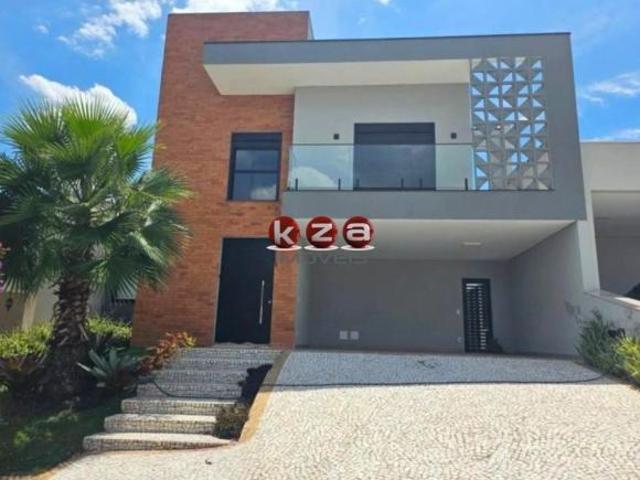 Espetacular Casa em Condomínio à Venda em Valinhos SP 3 Quartos, 3 Suítes, 3 Salas Condomínio Le V