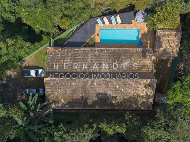 Espetacular Casa em Condomínio à Venda em Jandira SP, Bairro Jardim São João 3 Quartos, 1 Suíte, 3