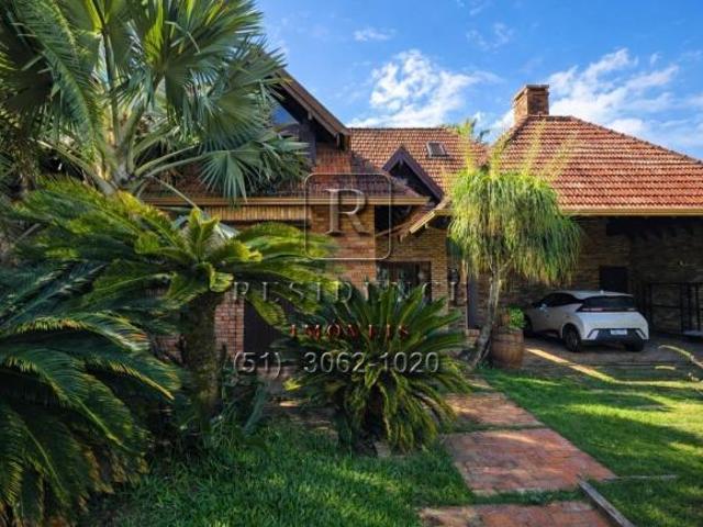 Espetacular Casa em Condomínio de Luxo em Belém Novo, Porto Alegre RS: 5 Quartos, 5 Suítes, 3 Salas