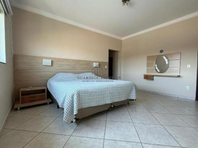 Espetacular Casa em Condomínio na Vila Homero, Indaiatuba SP: 4 Quartos, 2 Suítes, 3 Salas, 5 Banhei