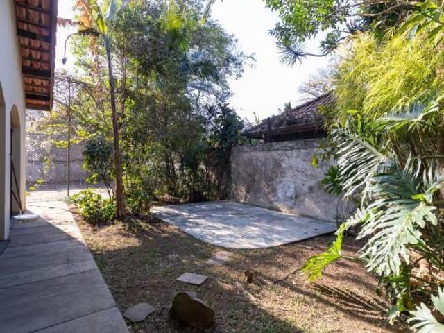 Espetacular casa para venda em Campo Belo com 4 quartos, sendo 1 suíte, 329m² remaxempire#3SNHW