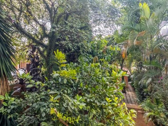 Espetacular casa para venda em Alto da Lapa com 4 quartos, sendo 2 suítes, 250m²