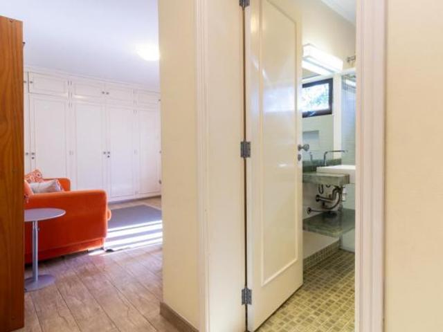Aconchegante casa para venda em Alto da Lapa com 3 quartos, sendo 3 suítes, 310m² remaxalcance#ZNN