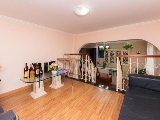 Sensacional casa para venda em Bosque da Saúde com 6 quartos, sendo 3 suítes, 513m² mutida#DEO3K