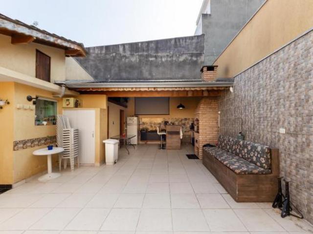 Deslumbrante casa para venda em Jardim Virginia Bianca com 4 quartos, sendo 4 suítes, 250m² silvan