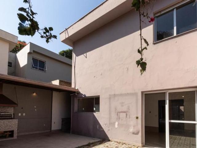 Funcional casa para venda em Moema com 3 quartos, sendo 1 suíte, 190m² giseleboassaly#CVT77