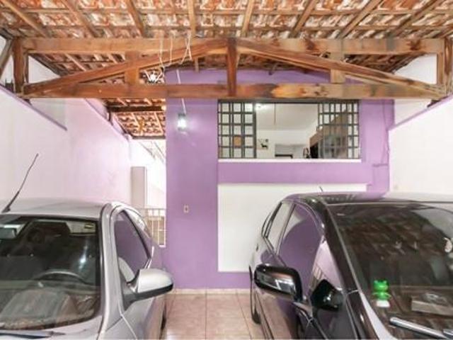 Atraente casa para venda em Parque Peruche com 3 quartos, sendo 1 suíte, 120m²