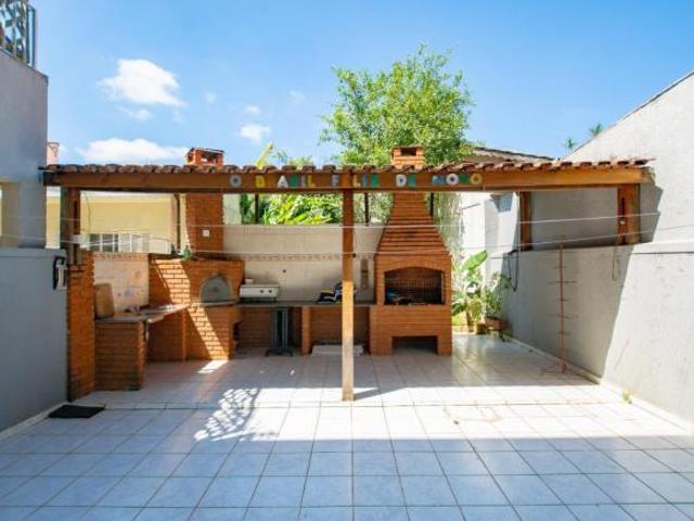 Excelente casa para venda em Vila Madalena com 5 quartos, sendo 1 suíte, 253m²