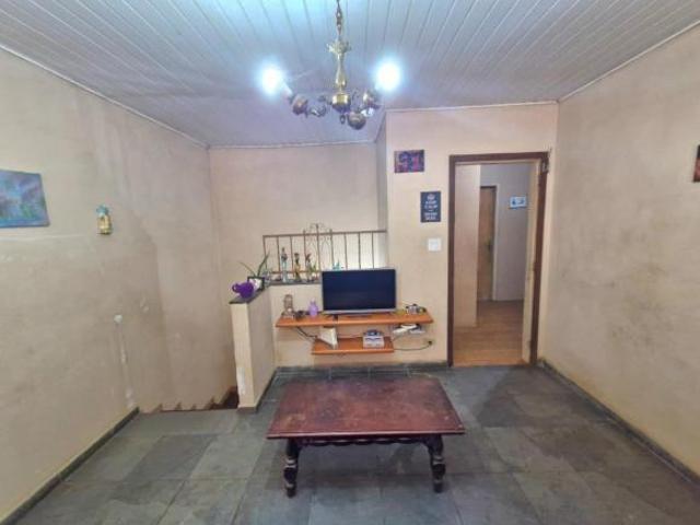Funcional casa para venda em Vila Mariza Mazzei com 5 quartos, sendo 1 suíte, 298m² remaxbdoze#WA5