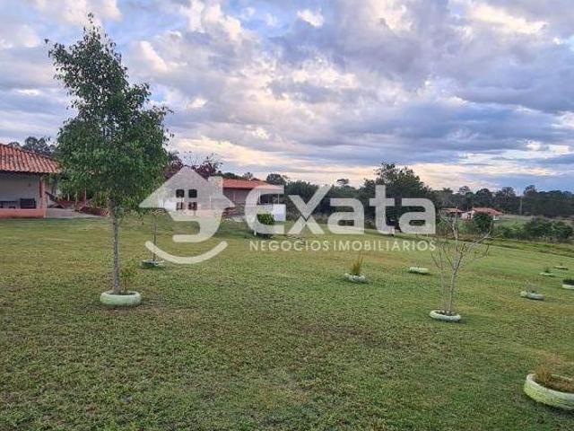 Espetacular chacara a venda em Aracoiaba da Serra Bairro Cercado