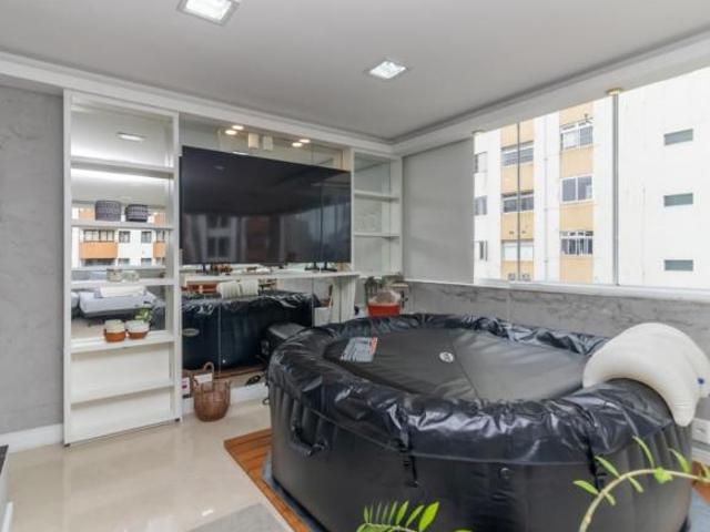 Imperdível cobertura para venda em Brooklin Paulista com 2 quartos, sendo 1 suíte, 114m² rosana di