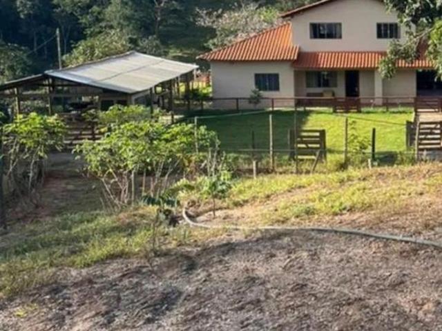 Espetacular Fazenda 42.5 hect. Município Santo Antônio à 30 km Outlet Premium