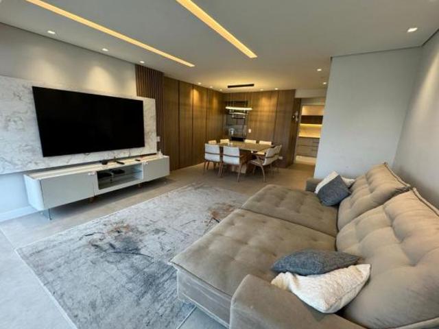 Espetacular imóvel na Saúde! Apartamento todo reformado!