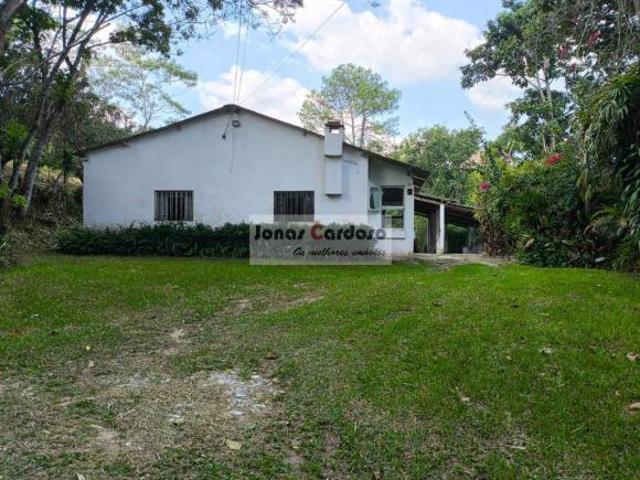 Espetacular sitio à venda em Mogi das Cruzes SP, bairro Porteira Preta, com 5 quartos, 2 salas, 5 ba