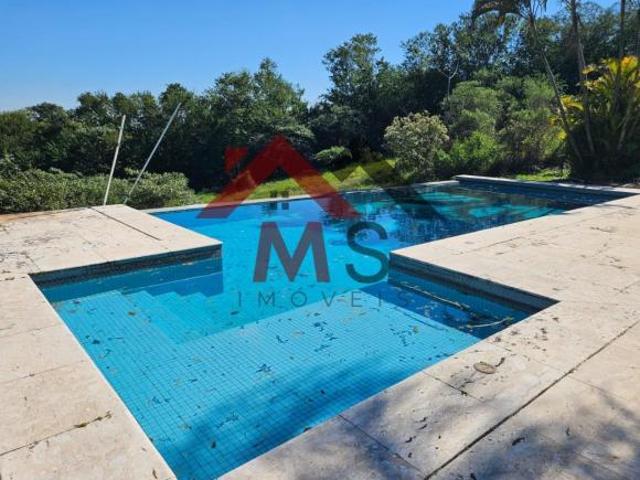 Espetacular Sítio com 22.000 m² de Muito Verde e Lazer Completo