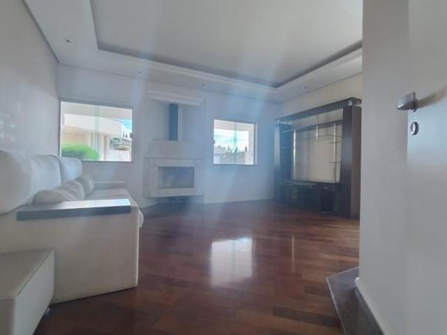 Espetacular Sobrado em Condomínio à Venda 393m²