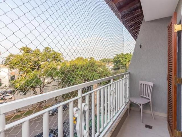 Excelente sobrado para venda em City Pinheirinho com 3 quartos, sendo 1 suíte, 153m²
