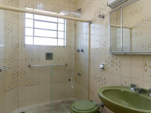 Confortável sobrado para venda em Bom Retiro com 3 quartos, 160m²