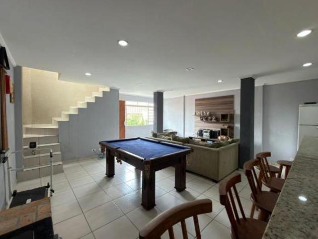 Aconchegante sobrado para venda em Jardim Paraíso com 4 quartos, sendo 2 suítes, 230m² marcelofran