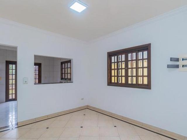 Sensacional sobrado para venda em Jardim Santa Cruz Campo Grande com 4 quartos, sendo 1 suíte, 151
