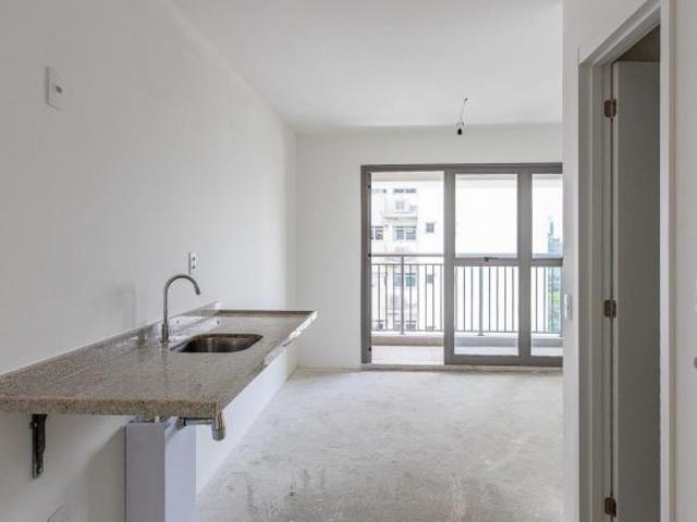Confortável studio para venda em Indianópolis com 1 quarto, 24m²