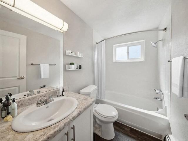 Esprit Cherry Creek 2 Bedroom Apartment for Rent at 5001 E Mississippi Ave, Denver, CO 80246 Virginia Village