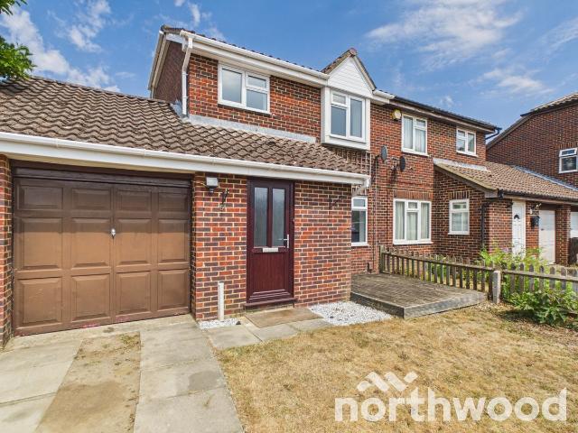 Essella Park, Ashford, Ashford TN24, 3 bed semi detached house to rent, £1,600 pcm | PrimeLocation
