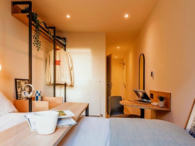 Essential Ensuite Plus