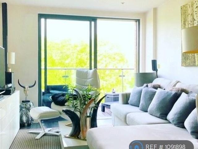 Essex Wharf, London, E5 1 bed flat to rent £2,100 pcm £485 pw