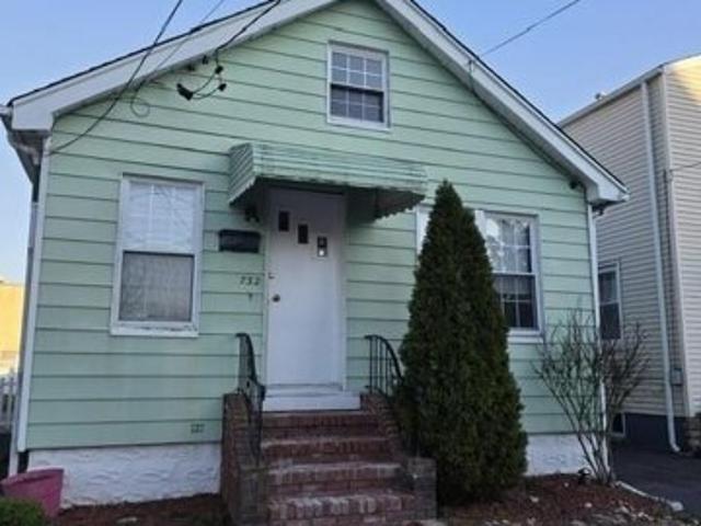 Essex Ave, Linden, Home For Sale