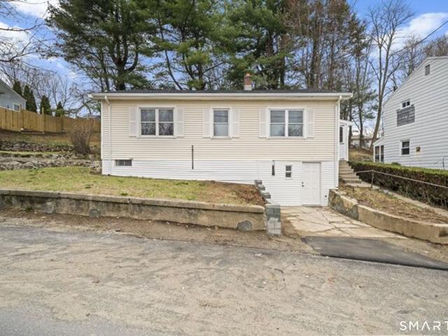 Essex Ave, Waterbury, Home For Sale
