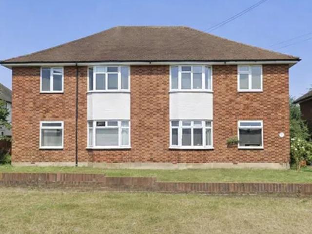 Essex Avenue, London, TW7 6LF, United Kingdom | 2 bed apartment for rent #166900204 | Rentberry