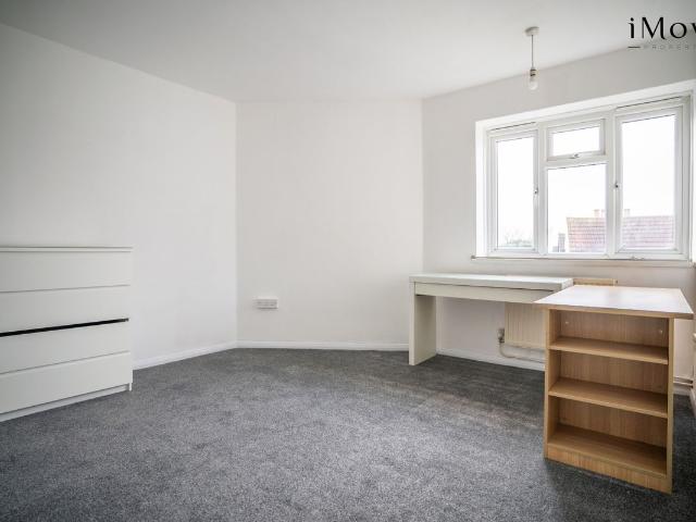 Essex Court, Essex Grove, London SE19, Room to rent, £750 pcm | PrimeLocation
