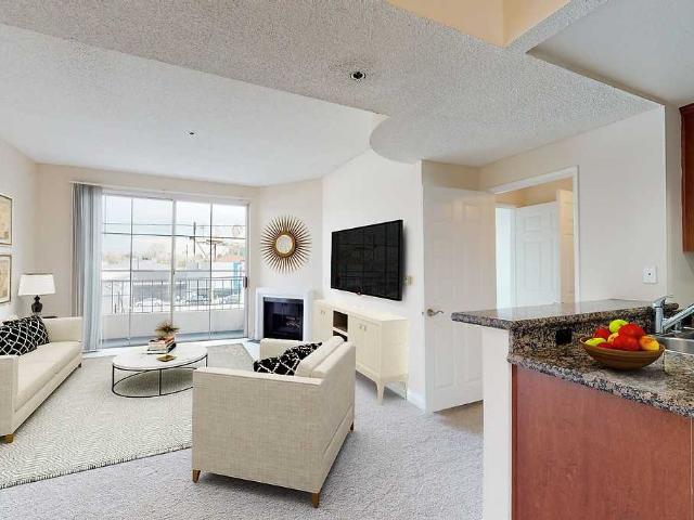 Essex Properties at Miracle Mile 1 Bedroom Apartment for Rent at 400 S Detroit St, Los Angeles, CA 90036 Mid City West