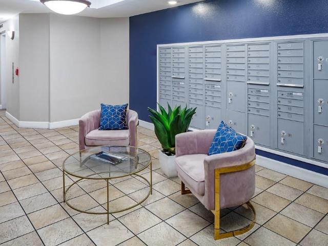 Essex Properties at Miracle Mile 1 Bedroom Apartment for Rent at 400 S Detroit St, Los Angeles, CA 90036 Mid City West