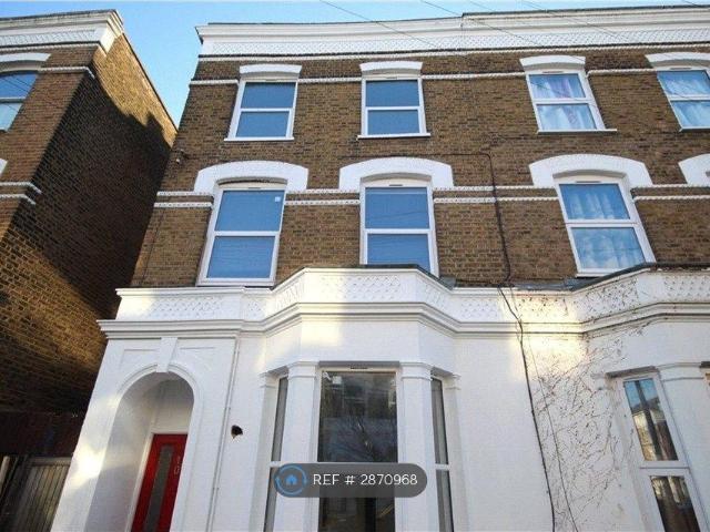 Essex Road, London W3, Studio to rent, £1,450 pcm | PrimeLocation