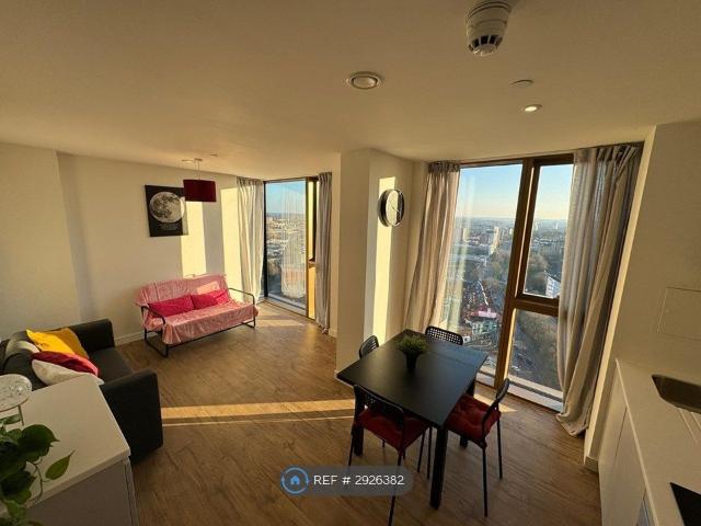 Essex St, Birmingham B5, 2 bed flat to rent, £1,500 pcm | PrimeLocation