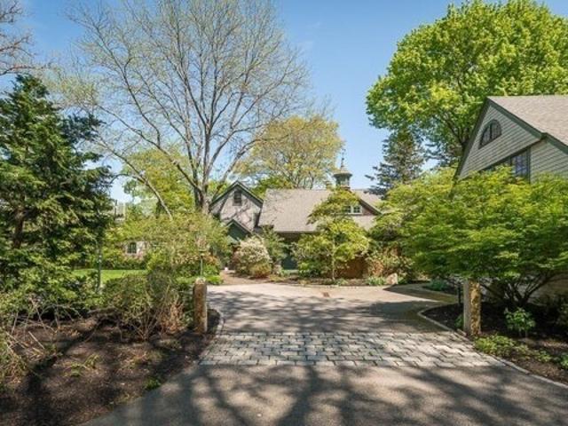 Essex St, Hamilton, Home For Sale