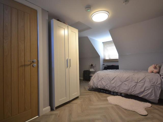 Essex Street, Reading RG2, 1 bed flat to rent, £825 pcm | PrimeLocation