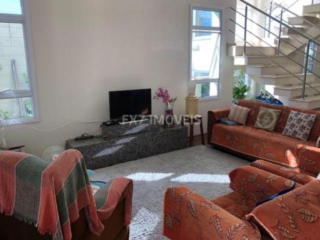 Estuda 70% em imoveis