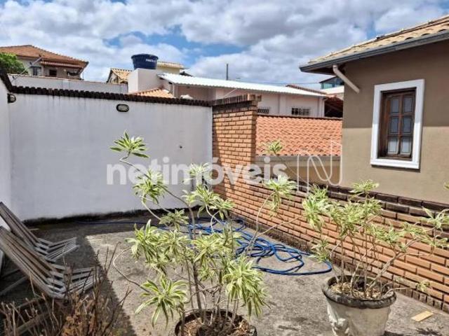 Estuda permuta casa a venda bairro Resnaceça e Nova Floresta, compre com financ