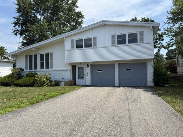 Esty Farm Rd, Newton, Home For Sale