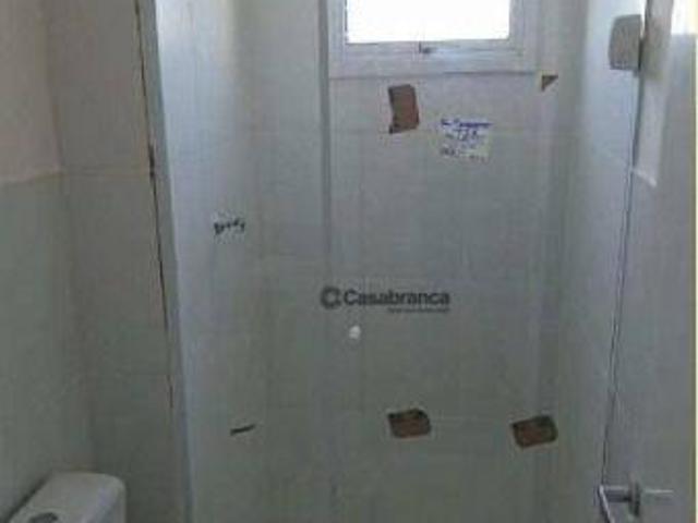Está buscando apartamento para comprar ou alugar com 2 dormitórios no bairro Chácaras Reunidas São J